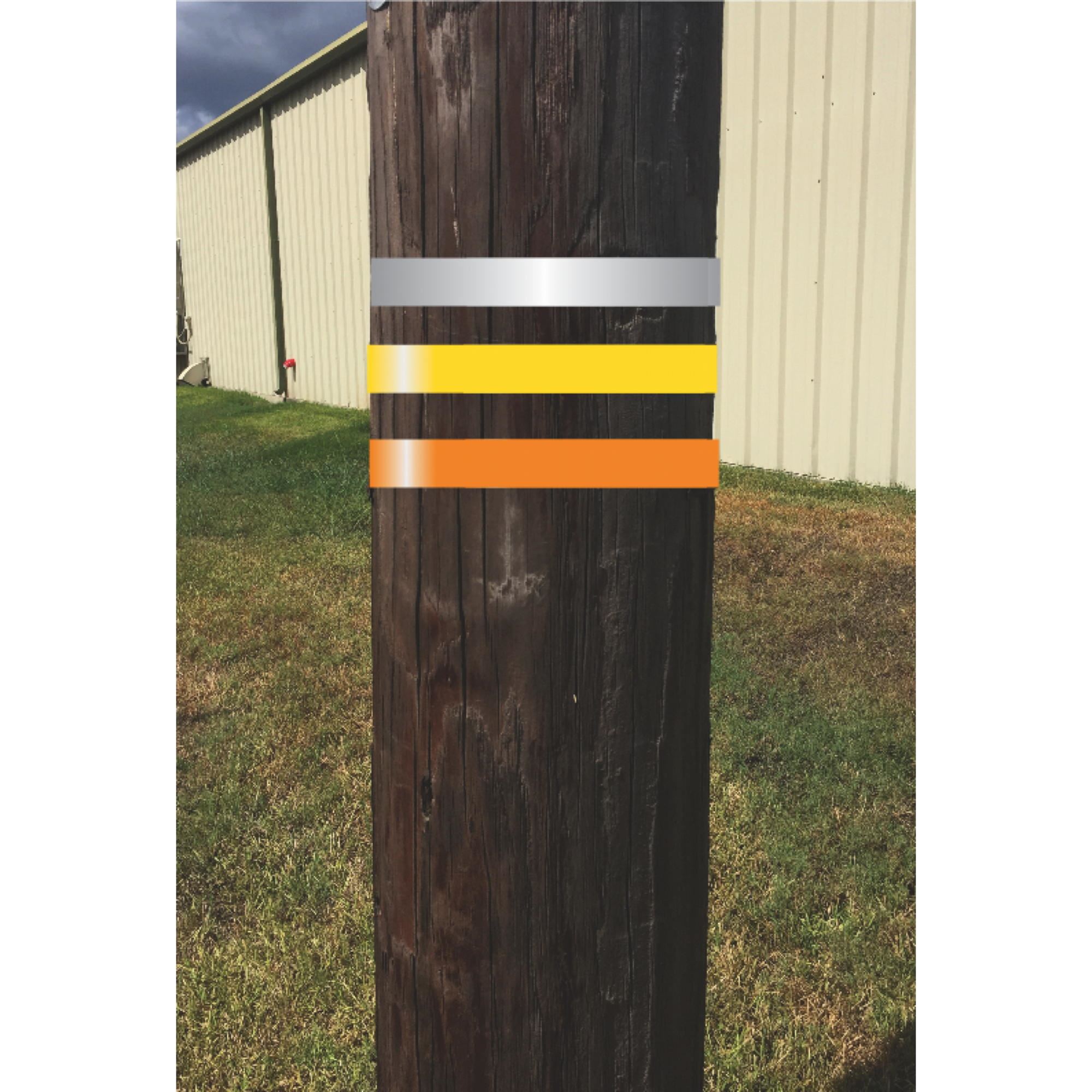 Pole Reflectors - Engineer Grade Reflective | Carlton Industries