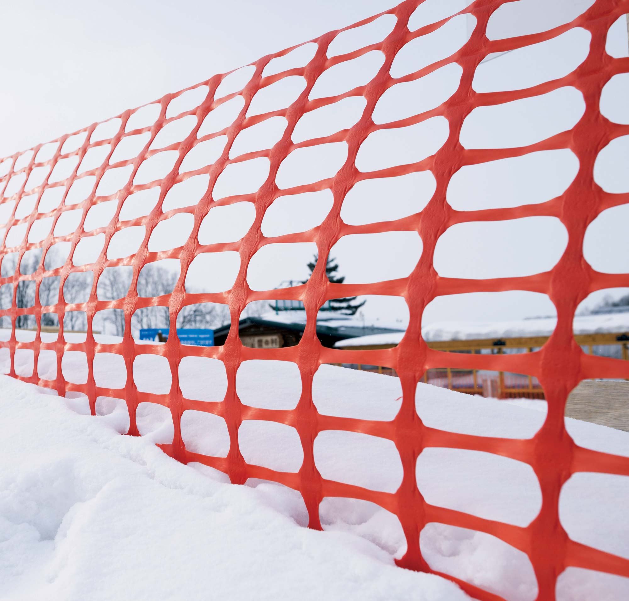 Warning Barrier Fences - Heavy Duty 4' x 100' | Carlton Industries